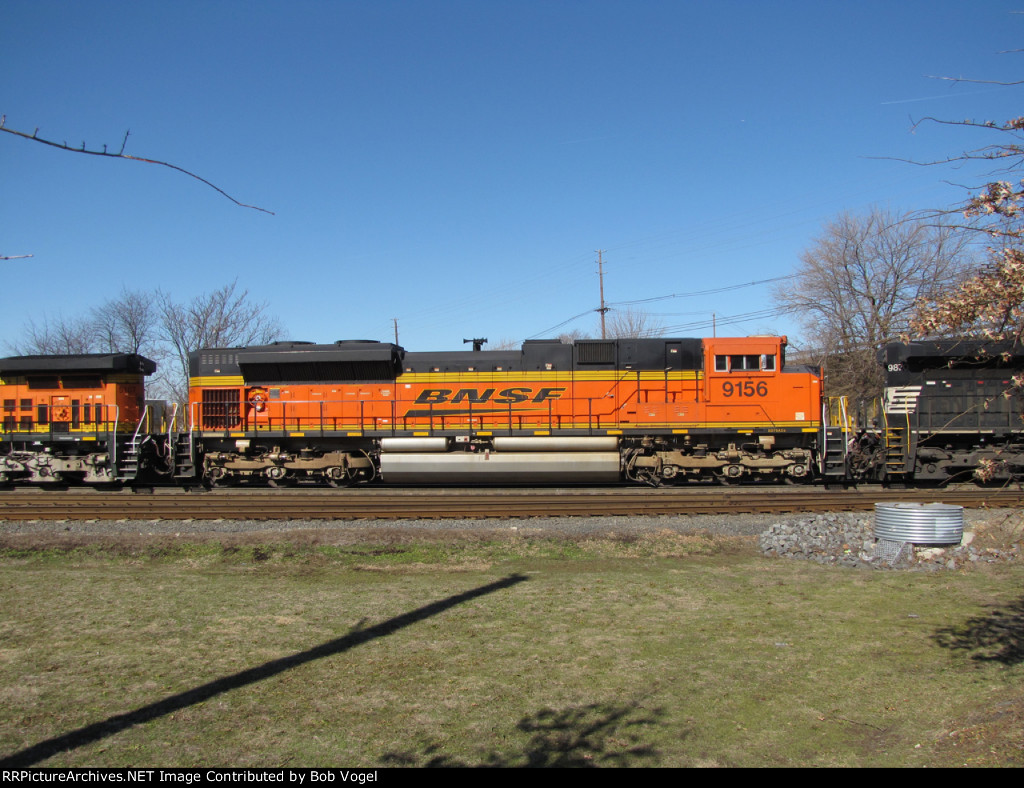 BNSF 9156
